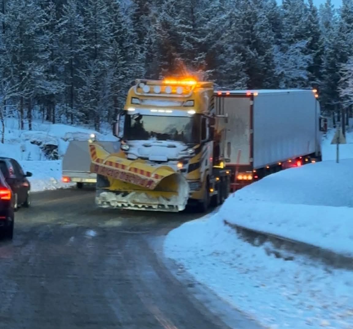 Vogntog stengte ett felt på E6 - altaposten.no