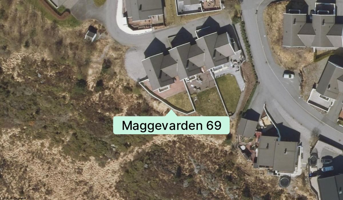Rekkehuset på Ågotnes er akkurat solgt. Kjøperen måtte ut med nøyaktig ... Rekkehuset på Ågotnes er akkurat solgt. Kjøperen måtte ut med nøyaktig ...