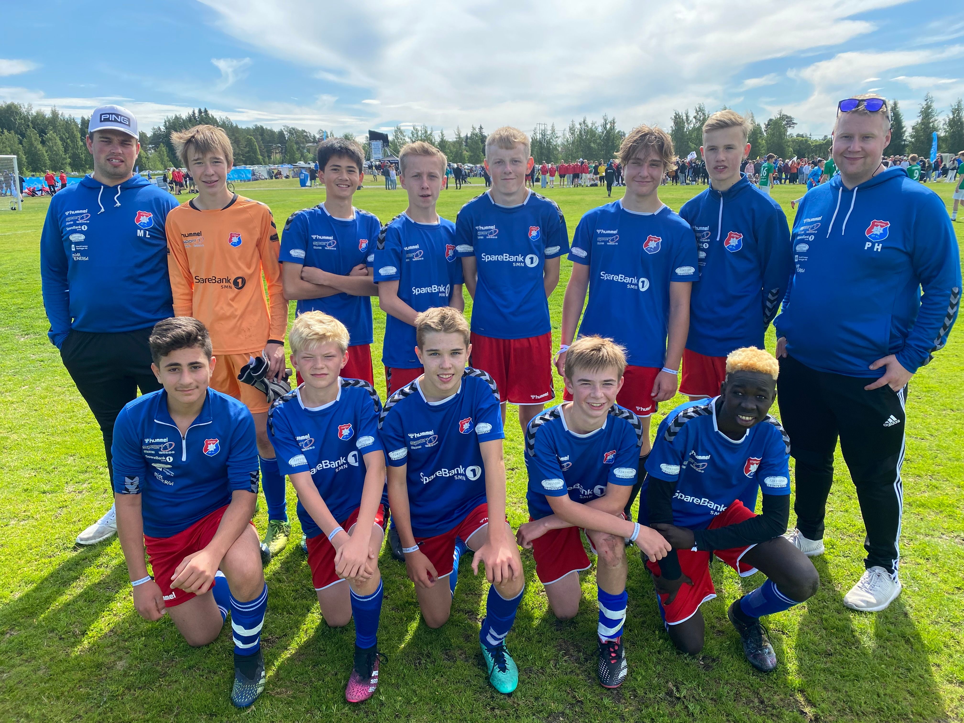 Vi skal ha med pokal - tronderbladet.no