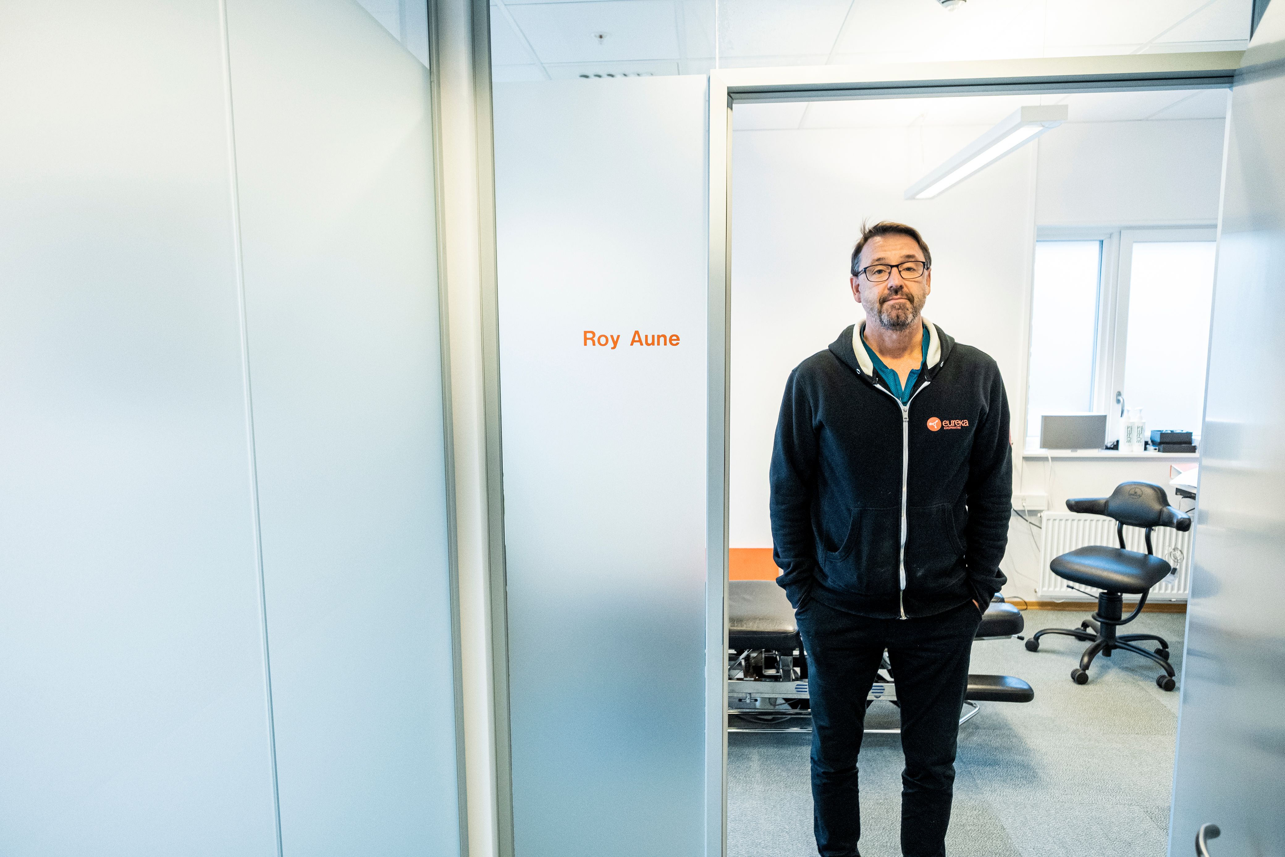 Kiroprak­torer advarer: Barn og tenåringer behandles for voksen­plager ...