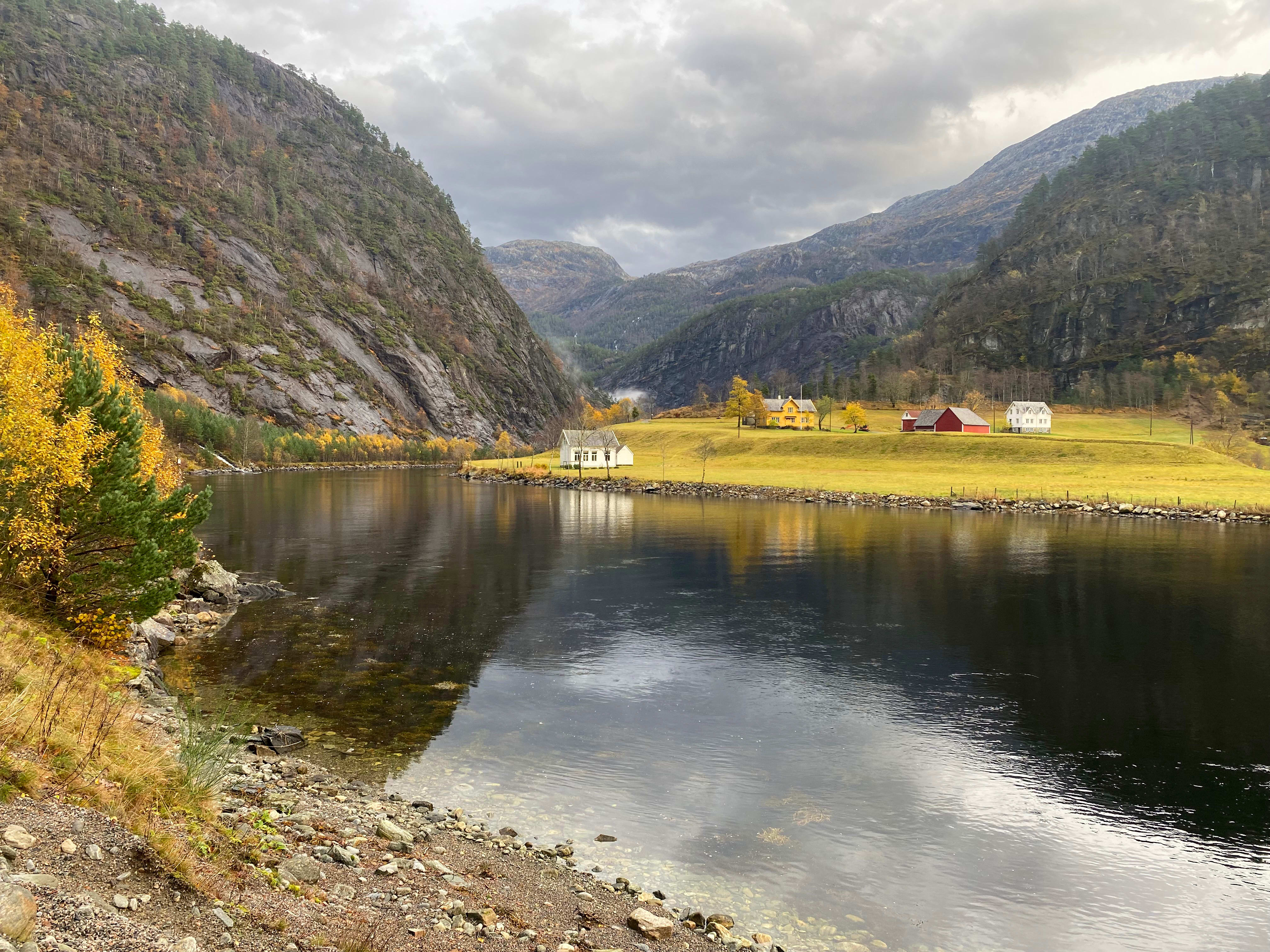Skal du ha ferie i Norge i sommer? Her er fem tips til fine bilturer ...