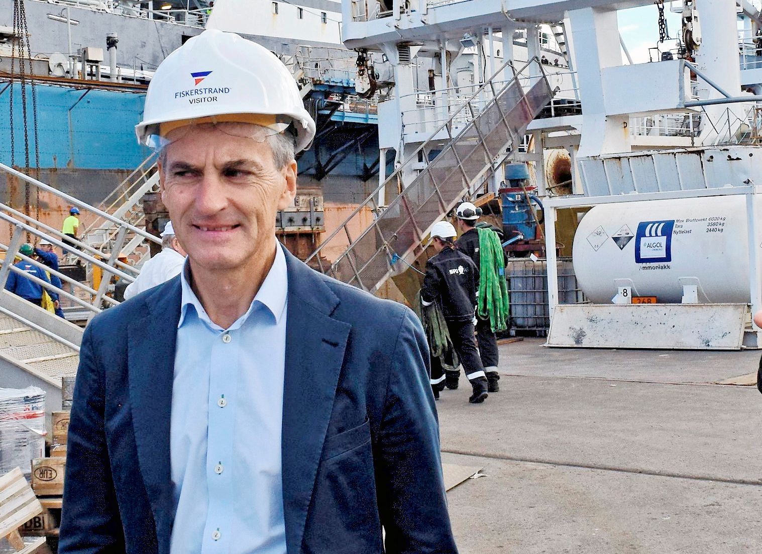 Hei, Jonas! Vi ser deg også når du velger oss bort. - smp.no