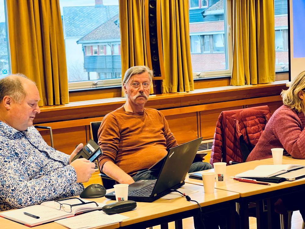 Dette går den veien høna sparker - Ørmelen skole blir på et eller annet ... Dette går den veien høna sparker - Ørmelen skole blir på et eller annet ...