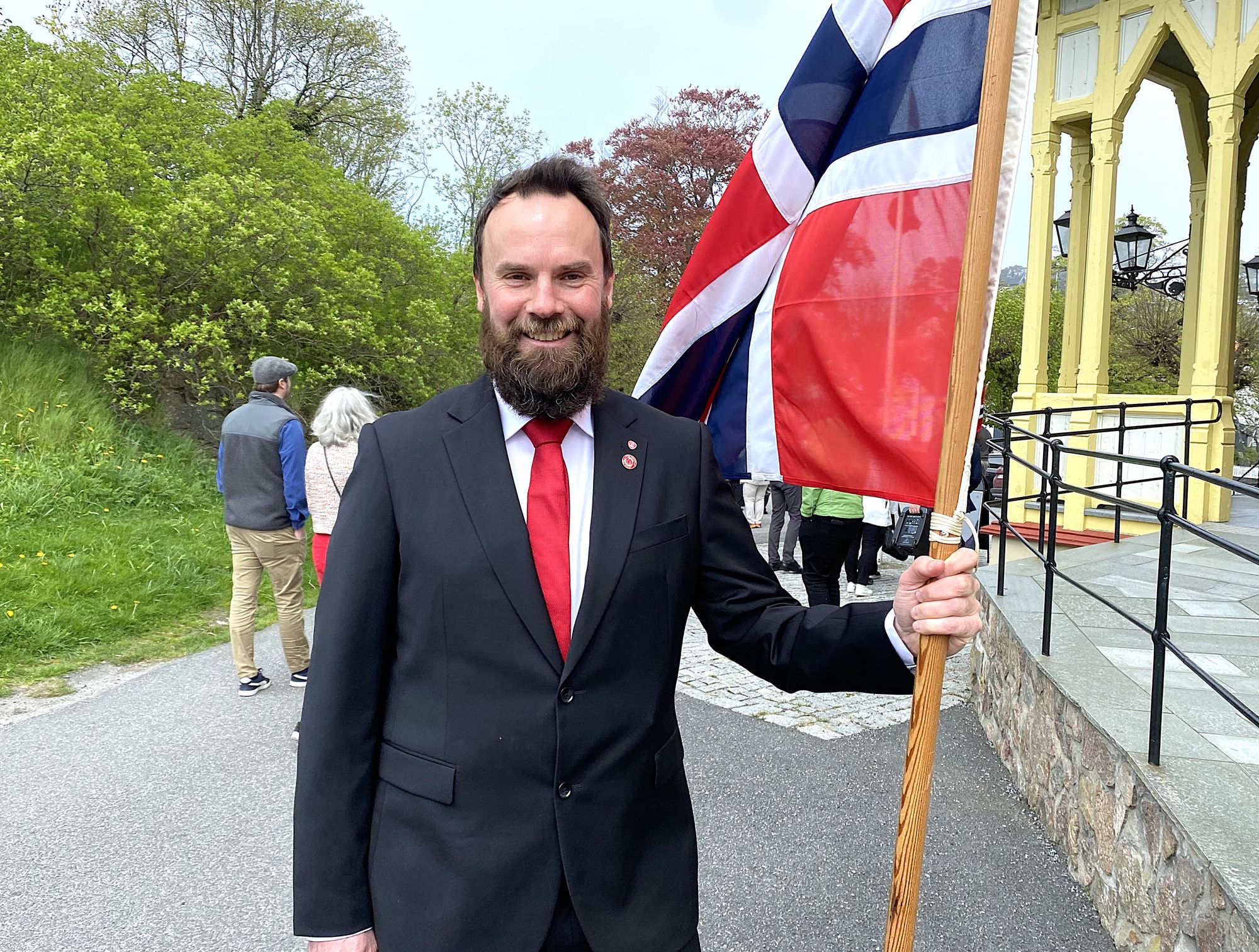 Strømmet til Kirkeheia for å feire dagen
