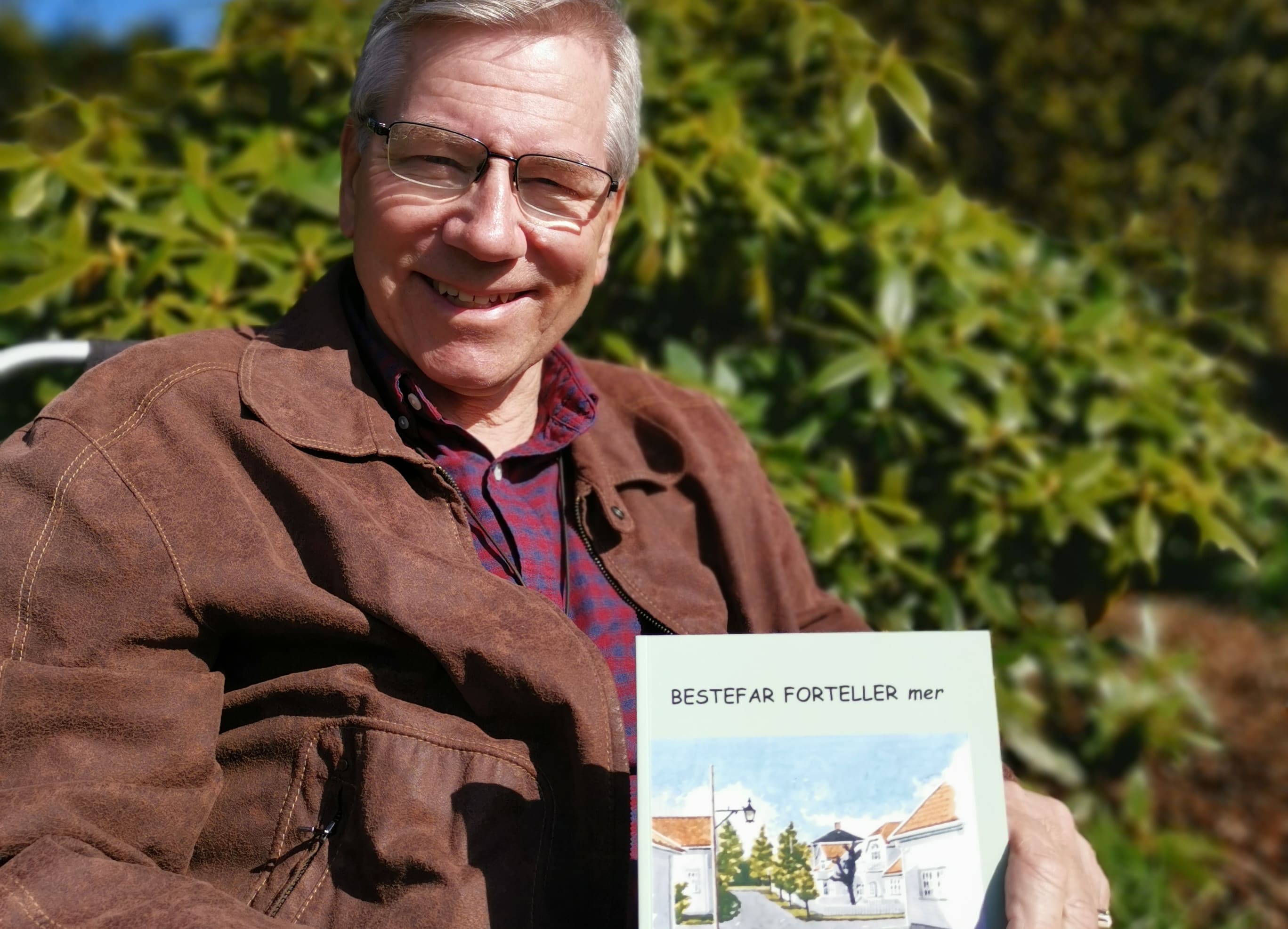 Bestefar (71) i ny bok: - Ikke gjør dette hjemme - l-a.no