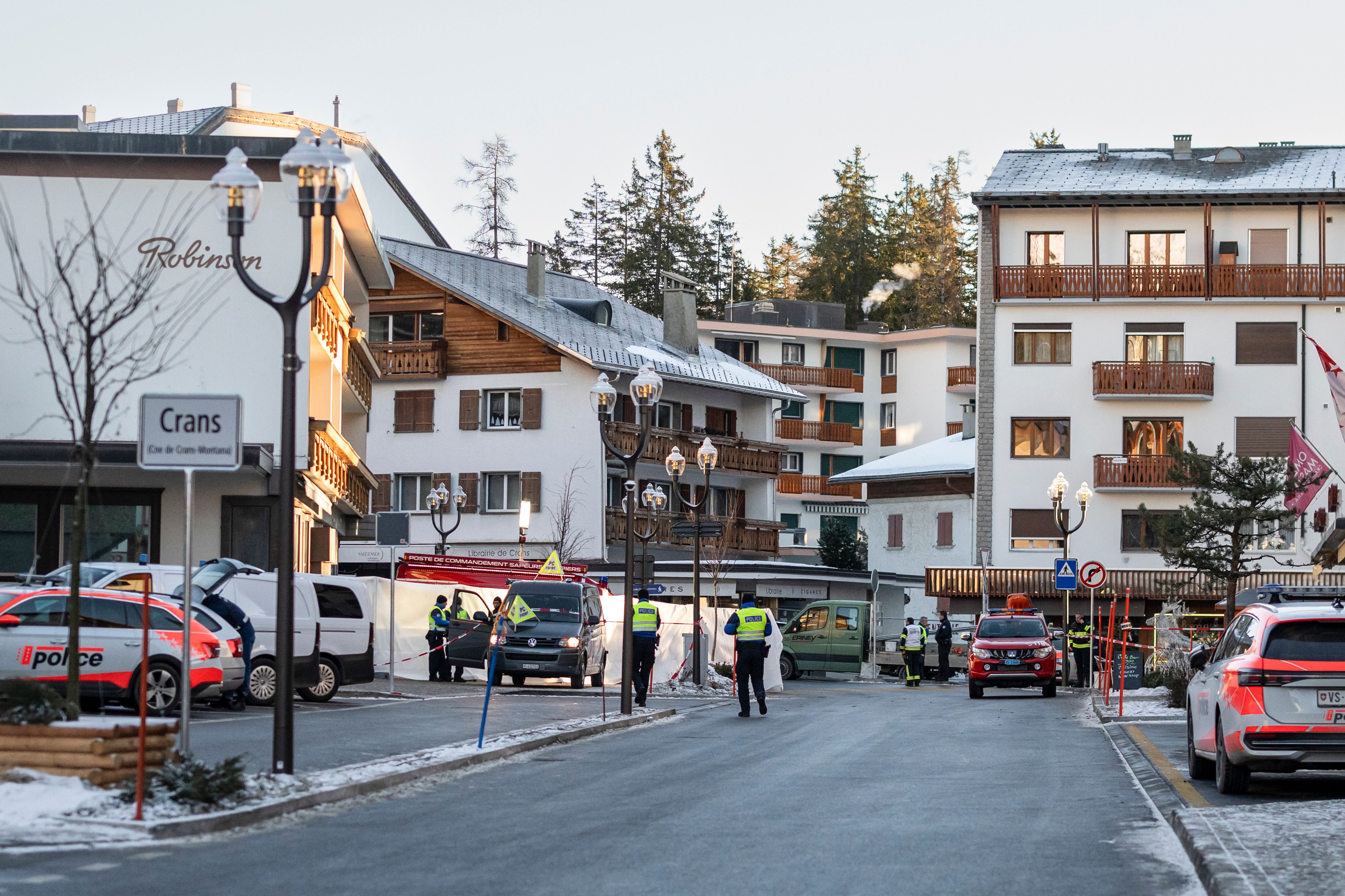Nyttårsbrann krevde rundt 40 liv i Sveits: – Ingen mistenkte - smp.no