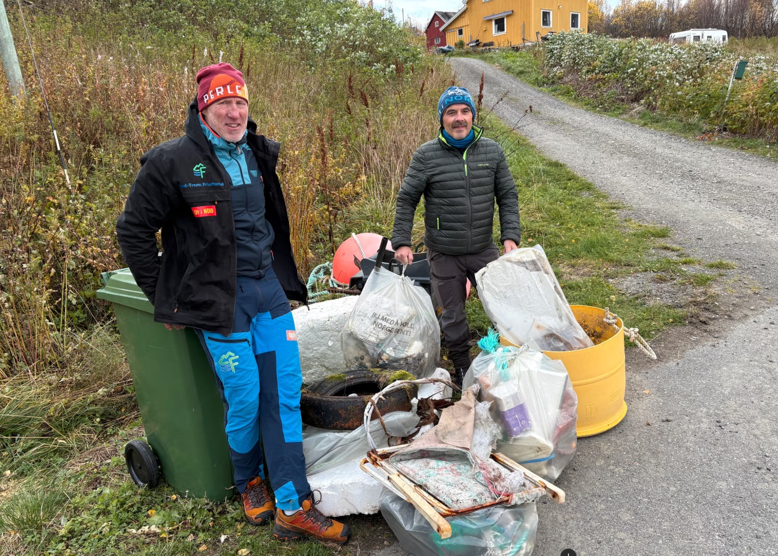 Hugo og Arnt og de andre frivillige har plukket 13 millioner kilo ...