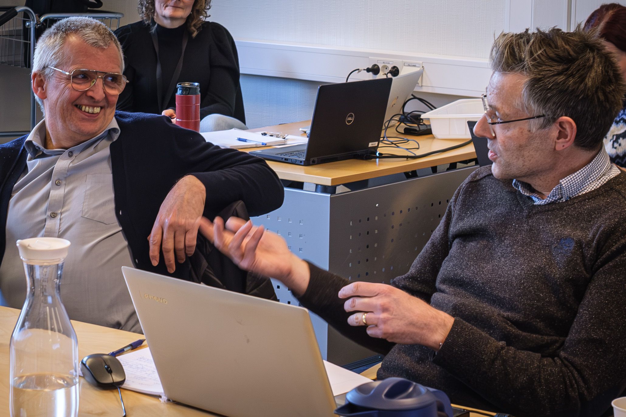 Som å kjøpe businessbillettar til eit cruise fagfolk seier vil kantre